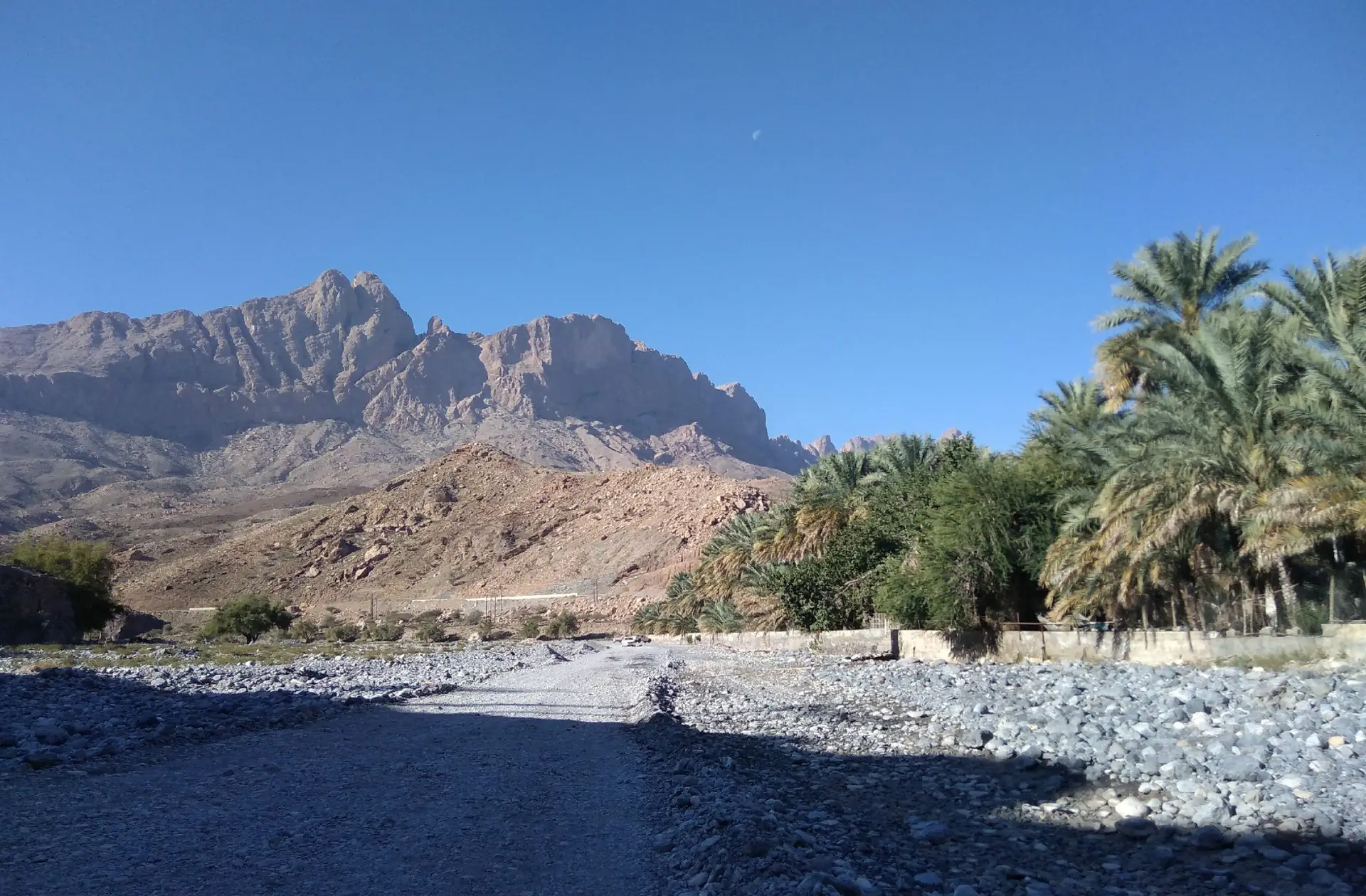 Oman BASE Jumping Expedition - BASE Spirit